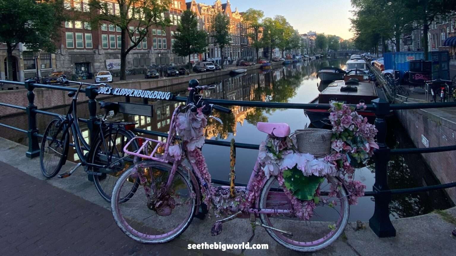 Amsterdam Travel Guide: Top Attractions + Day Trips & Pass Comparison